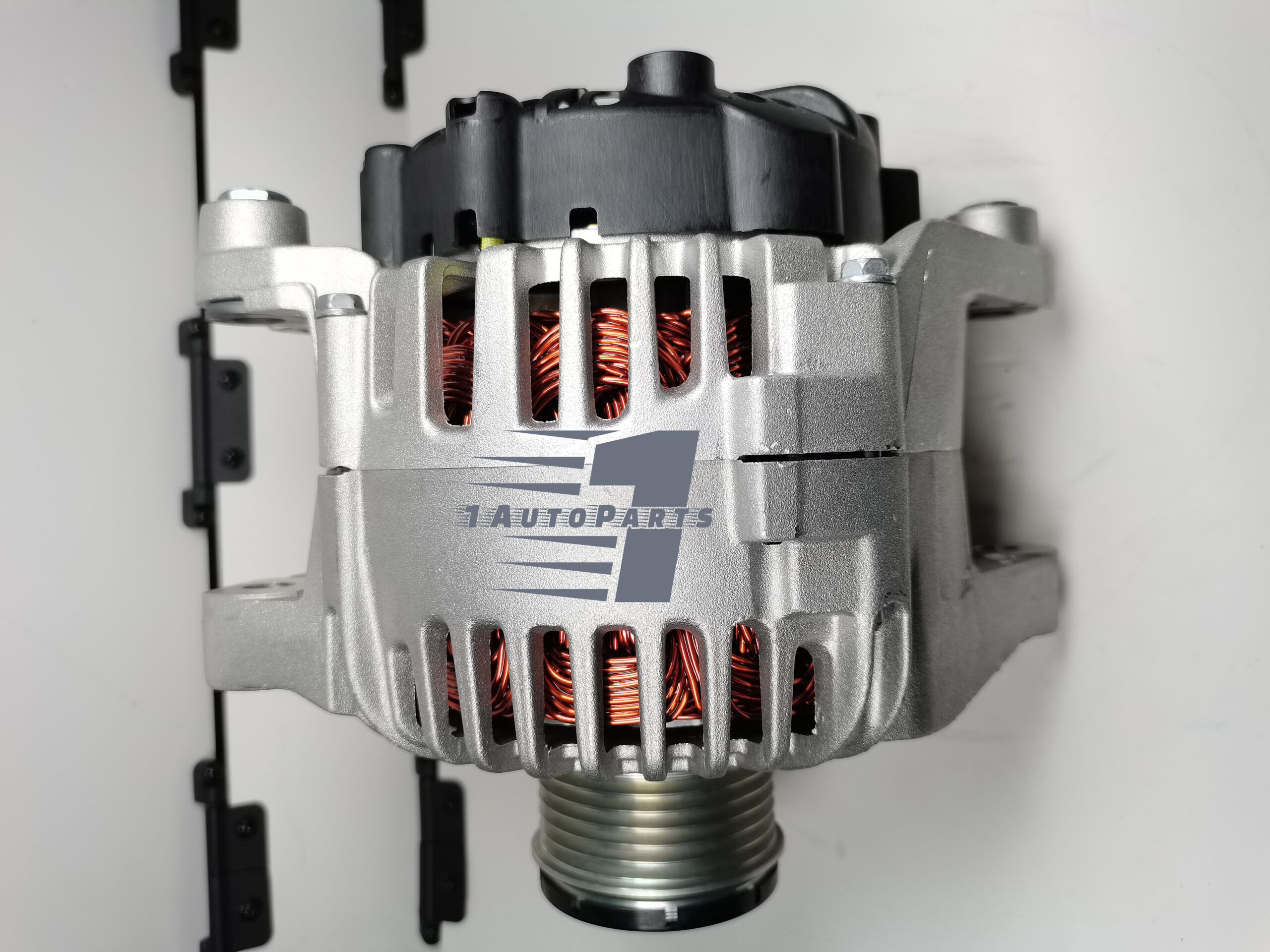 Genuine New 37300-2G500 Alternator Assembly For Hyundai Kia - 1AutoParts